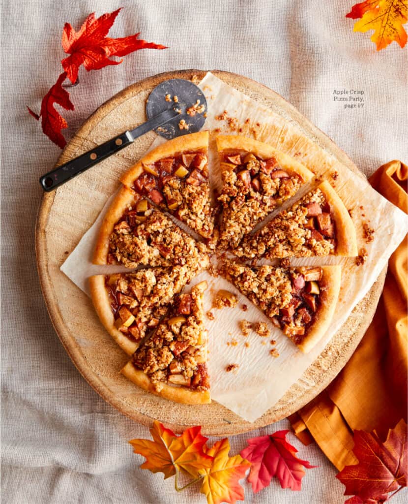 Easy Apple Dessert Pizza (Like Apple Crisp!) - On My Kids Plate