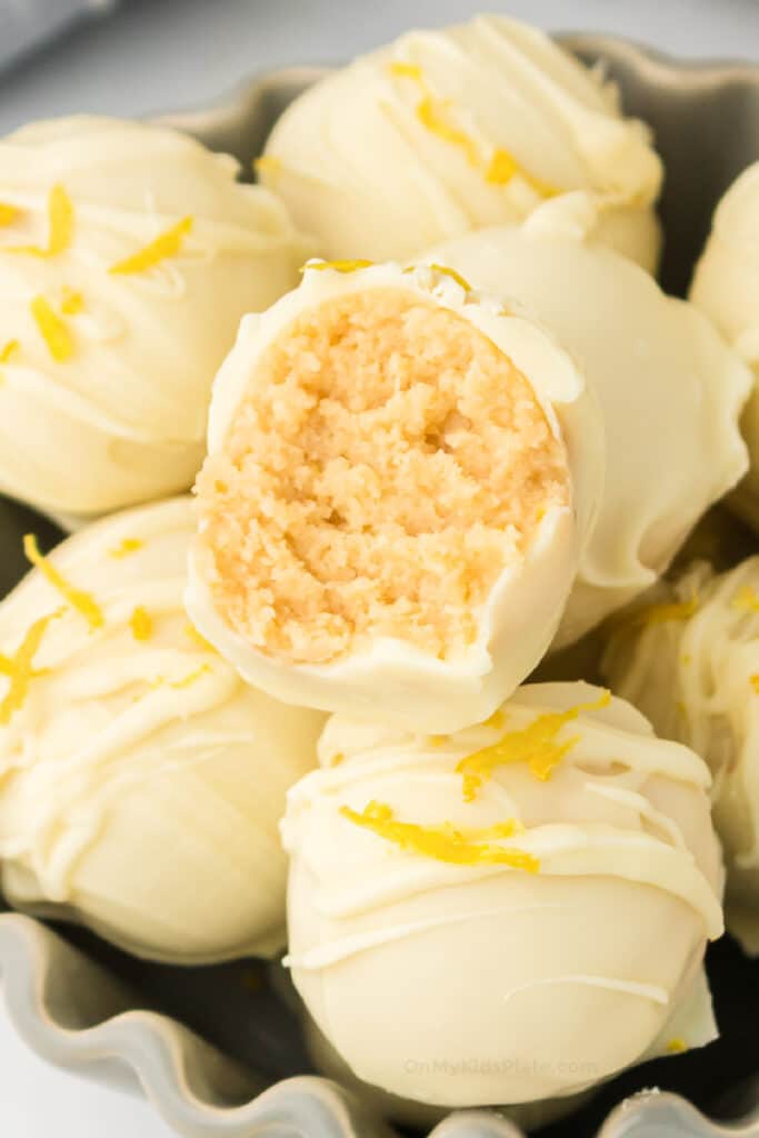 Lemon Truffles (With Golden Oreos) - On My Kids Plate