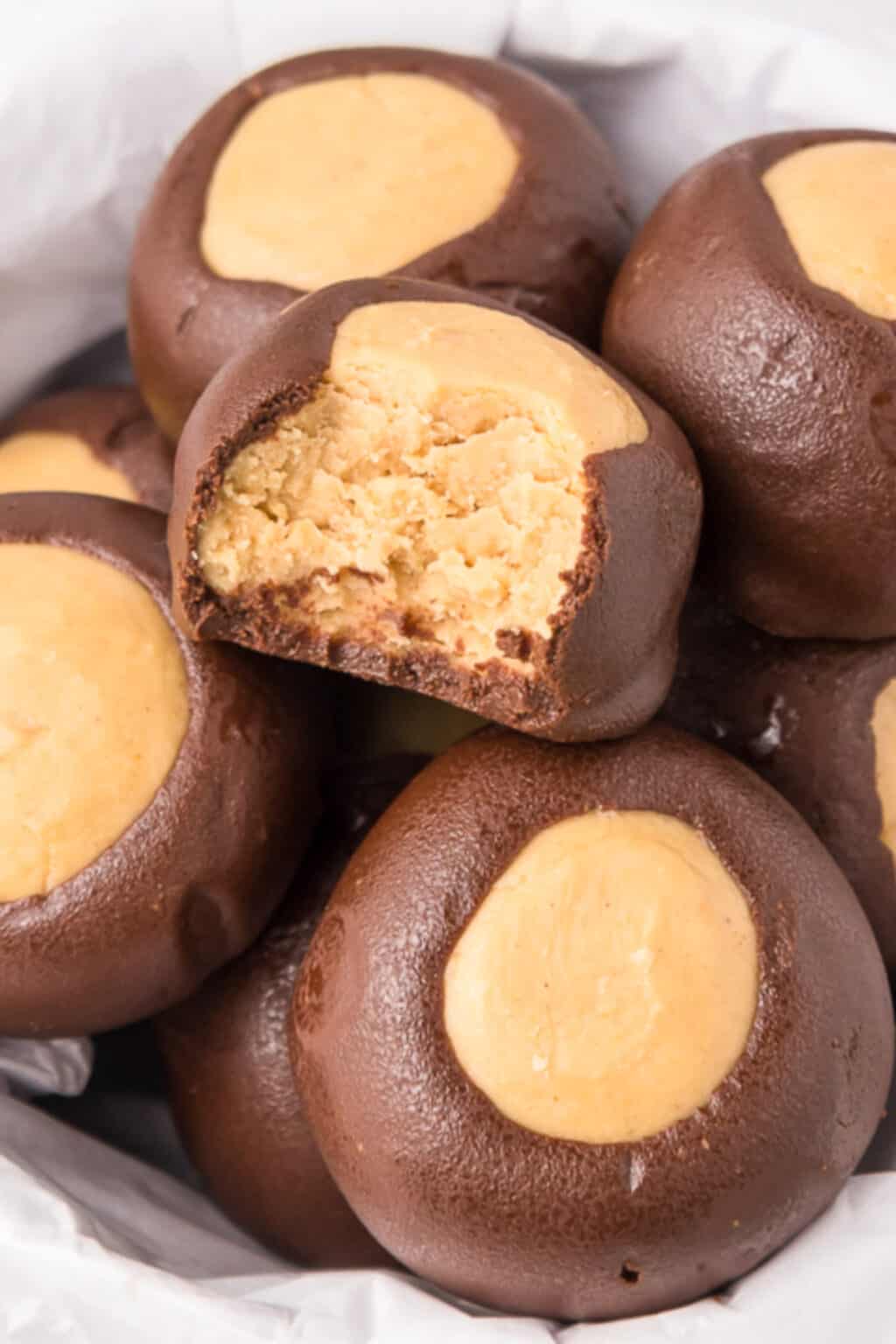 Buckeyes Recipe (How To Dip Buckeyes In Chocolate) - On My Kids Plate