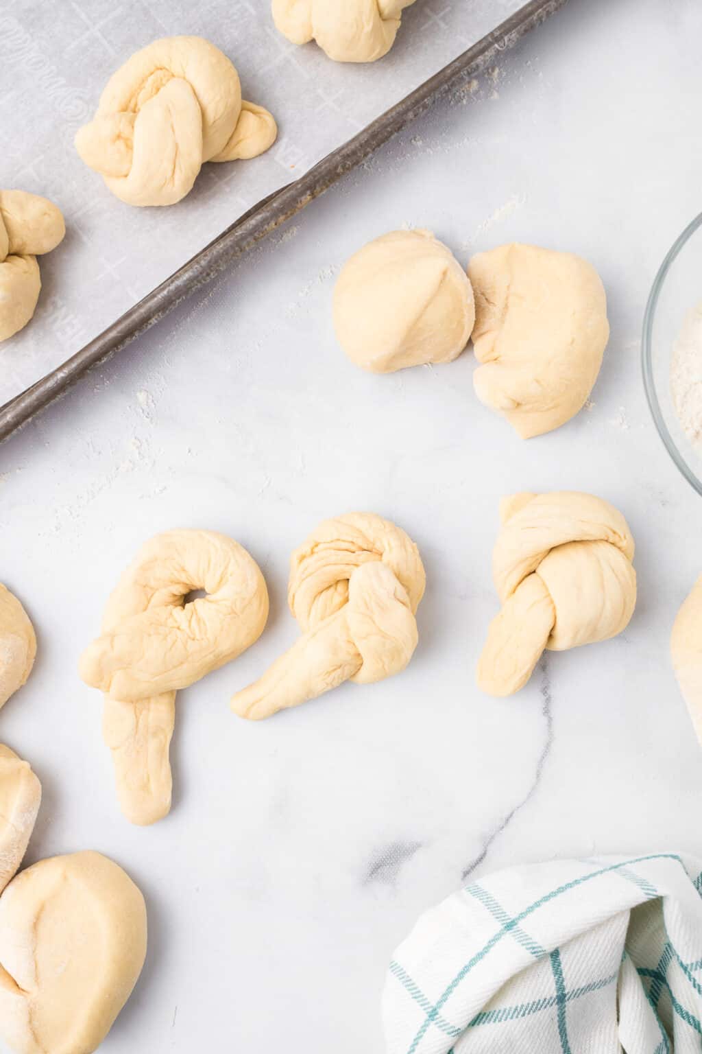 Homemade Garlic Knots - On My Kids Plate