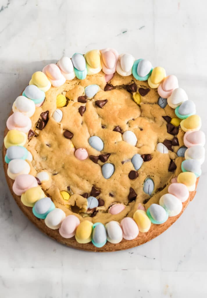 Easter Mini Eggs Cookie Cake - On My Kids Plate