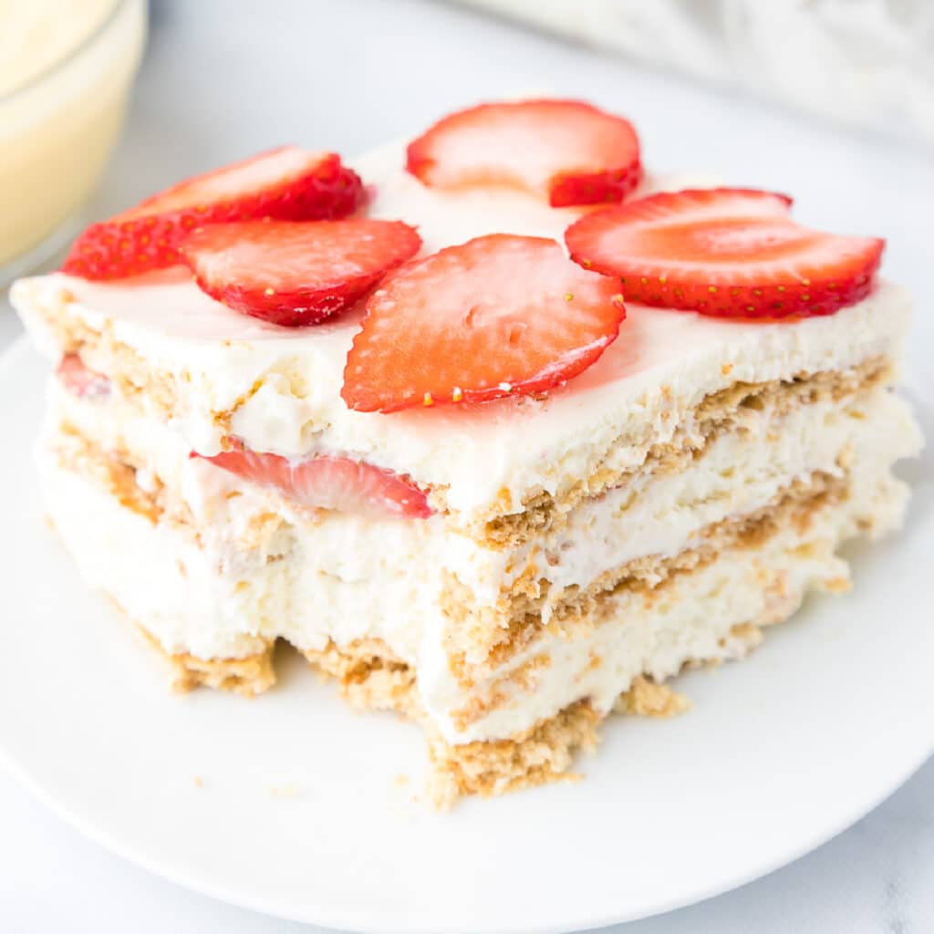 Strawberry Cream Cheese Icebox Cake (Easy No-Bake!)