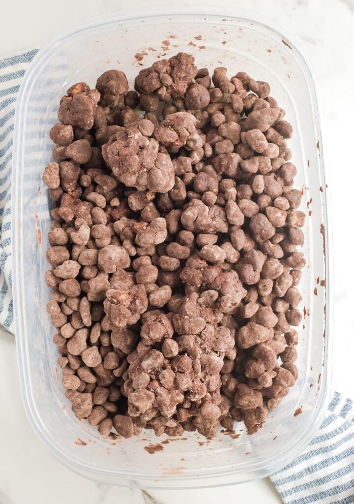 Reindeer Poop (Chocolate Snack Mix Recipe) - On My Kids Plate