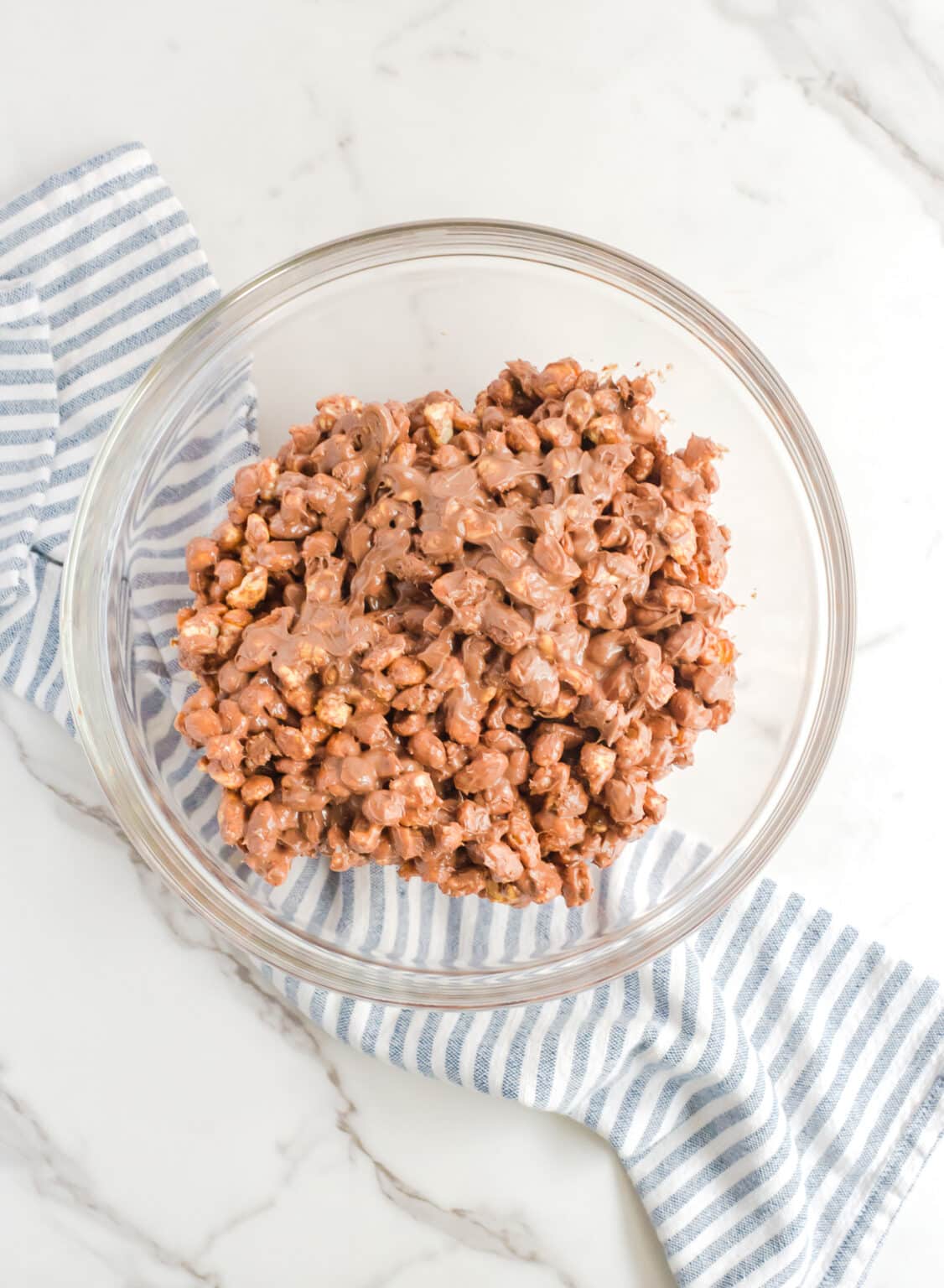 Reindeer Poop (Chocolate Snack Mix Recipe) - On My Kids Plate