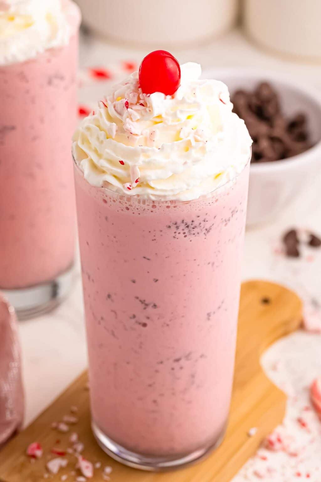 Peppermint Milkshake Recipe (Chick-fil-A Copycat) - On My Kids Plate