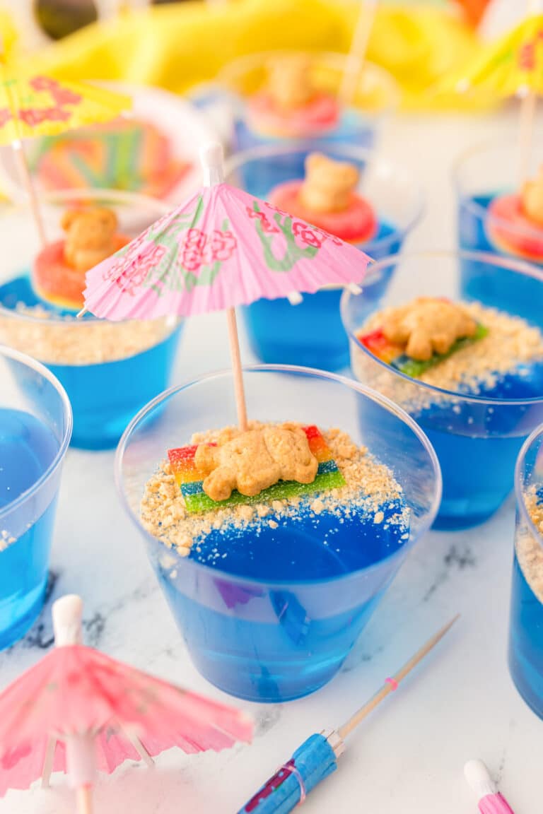 Beach Jell-O Cups for Kids (Pool Party or BBQ Idea!) - On My Kids Plate